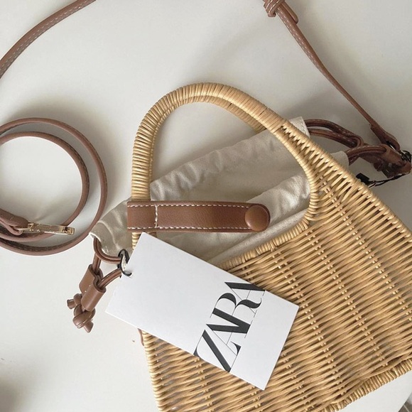 Zara | Bags | Zara Nwt Rigid Mini Crossbody Bag | Poshmark